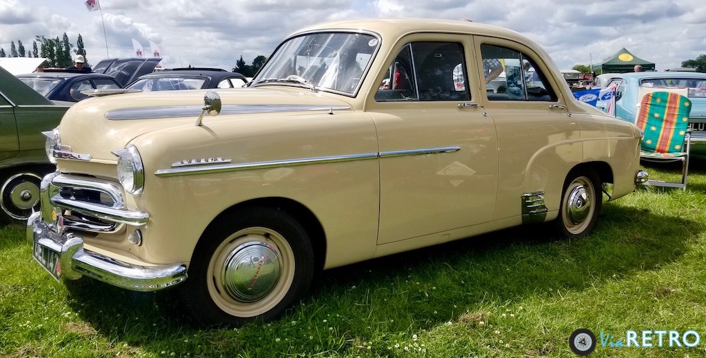 Classic Variety at the Luton Festival of Transport | ViaRETRO