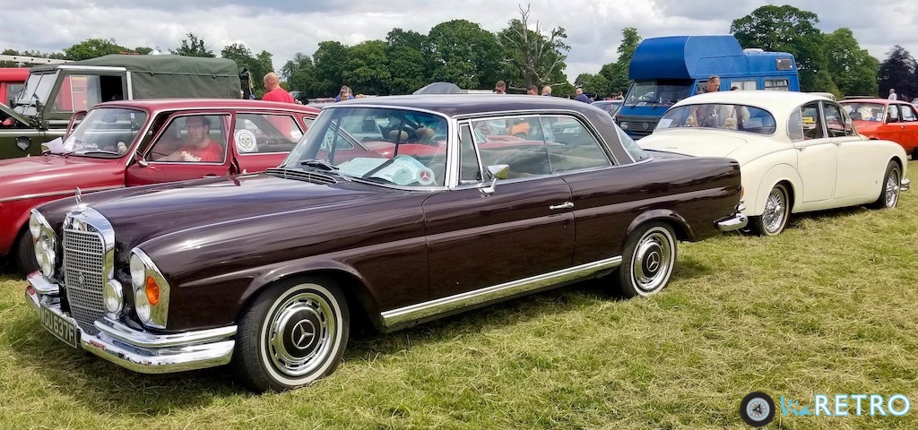 Classic Variety at the Luton Festival of Transport | ViaRETRO