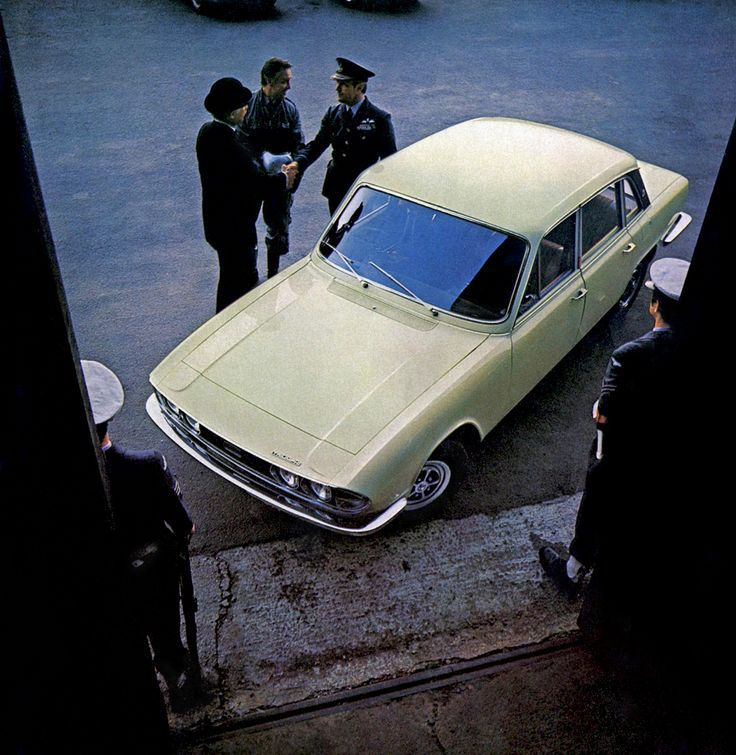 triumph saloon | ViaRETRO