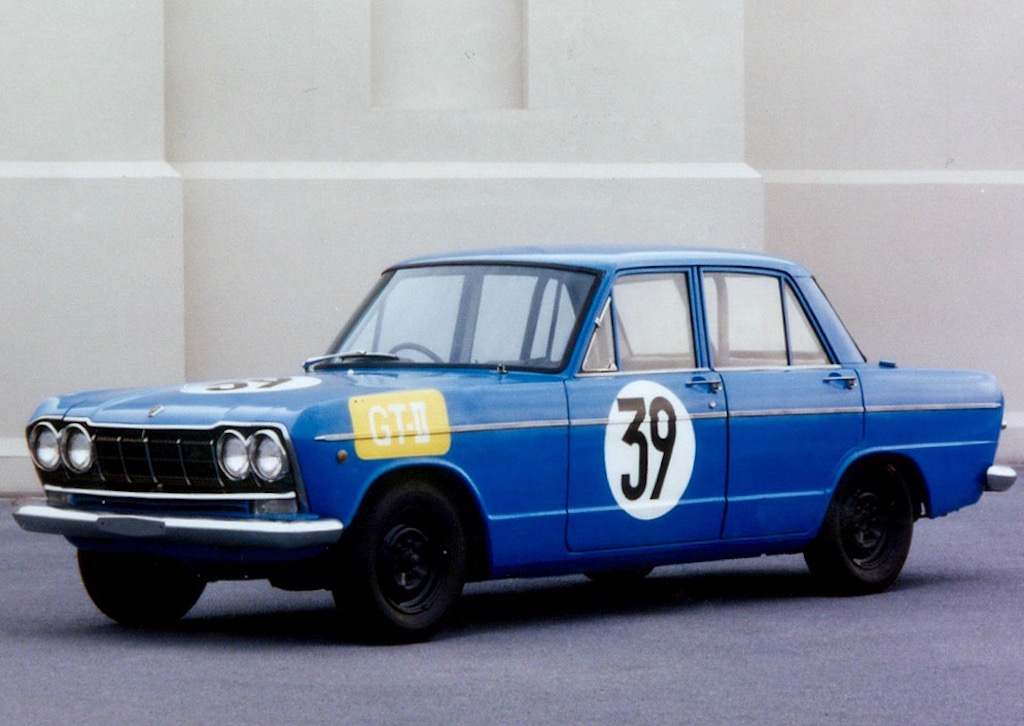 Prince Skyline 2000 GT-B | ViaRETRO