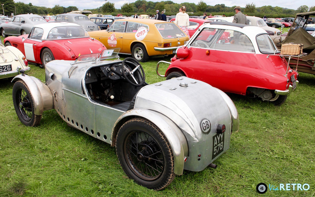 It’s All About How You Arrive: The Revival Car Show | ViaRETRO