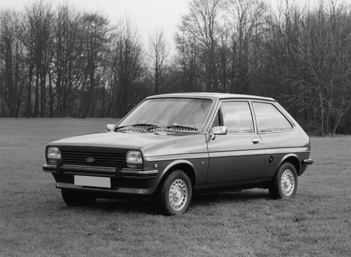 fiesta_ghia_005 | ViaRETRO